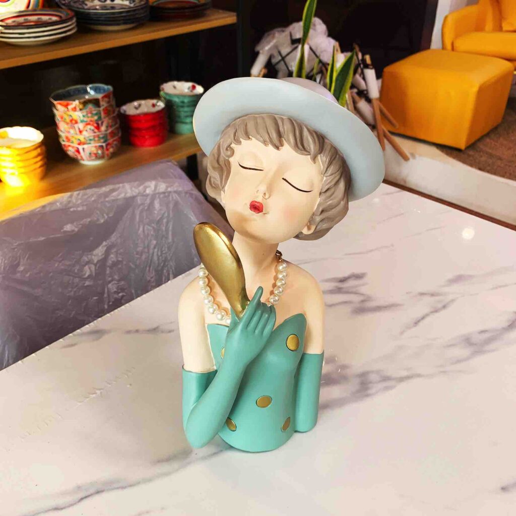 Resign Girl with Mirror – Housewifery