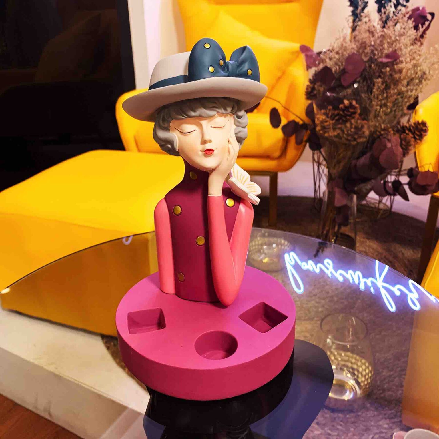 Resin Girl with Lipstick Holder – Housewifery