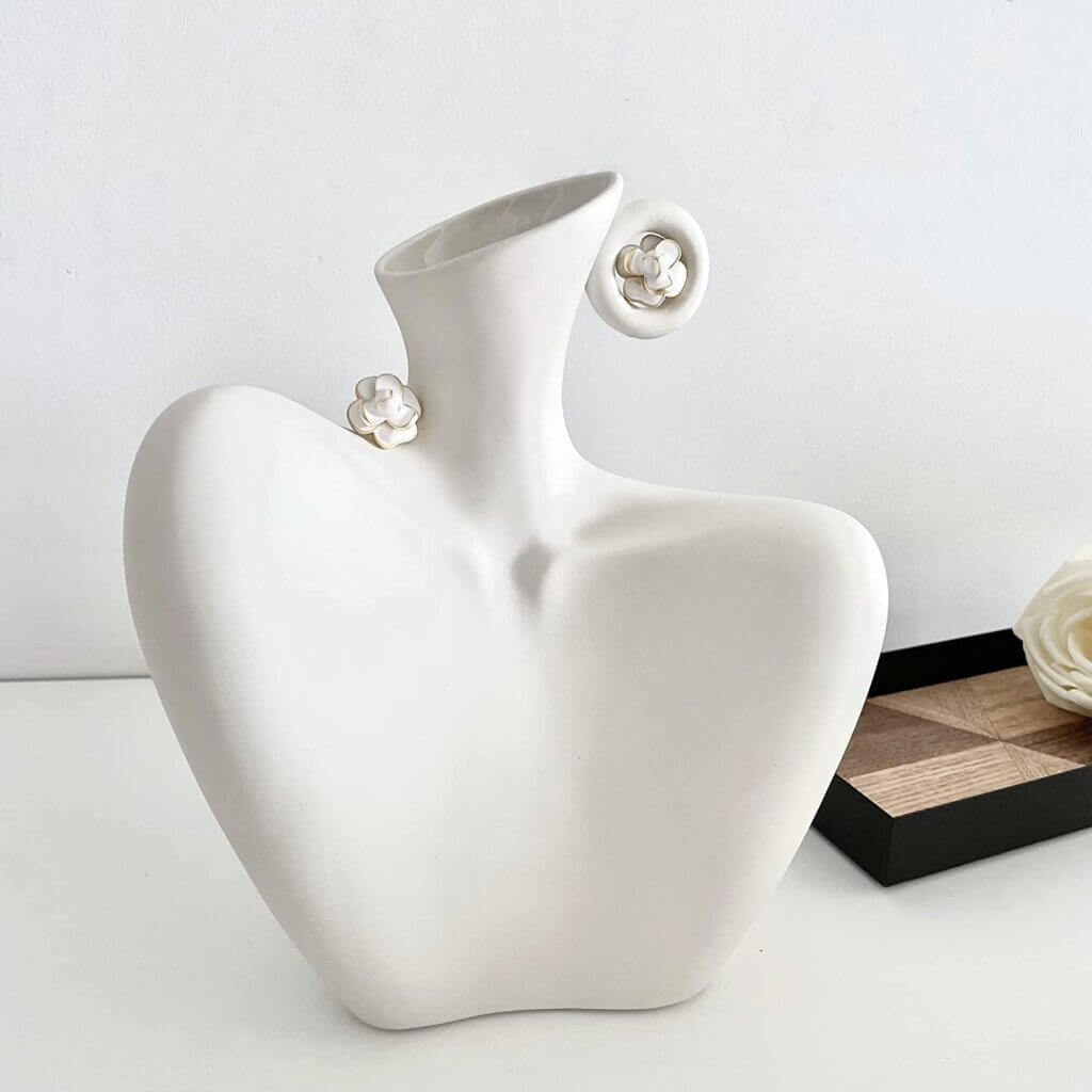Neck Vase – Housewifery