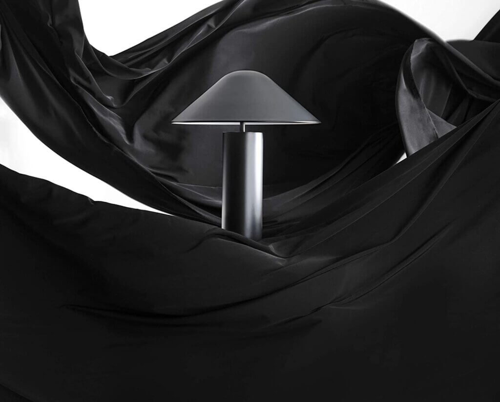 Simple Minimalist Table Lamp – Housewifery
